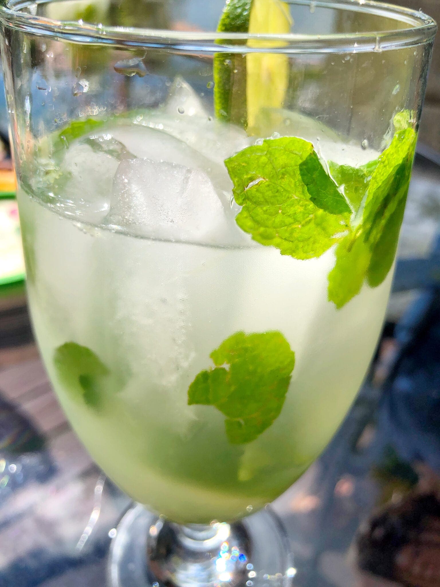 A Guide to an Authentic Homemade Mojito Recipe - Wholesome Farmhouse ...