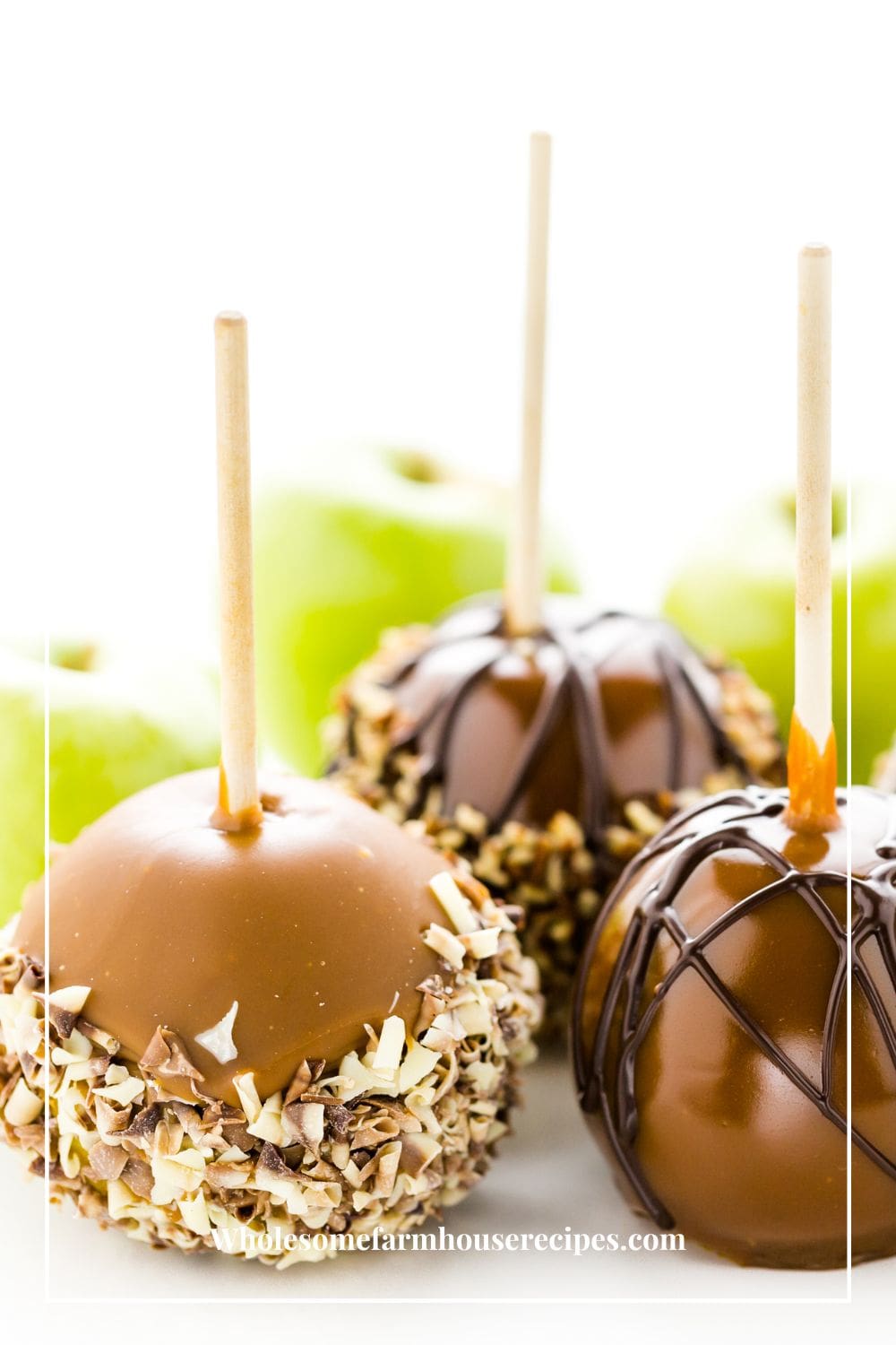 How to Make Professional Caramel Apples - Wholesome Farmhouse Recipes