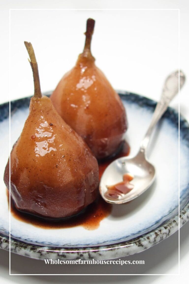 Slow Cooker Poached Pears Recipe - Wholesome Farmhouse Recipes