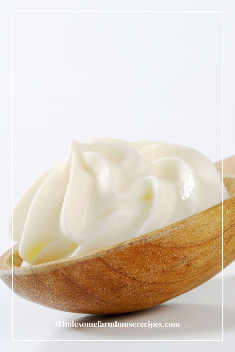 Easy Homemade Whipped Cream - Wholesome Farmhouse Recipes