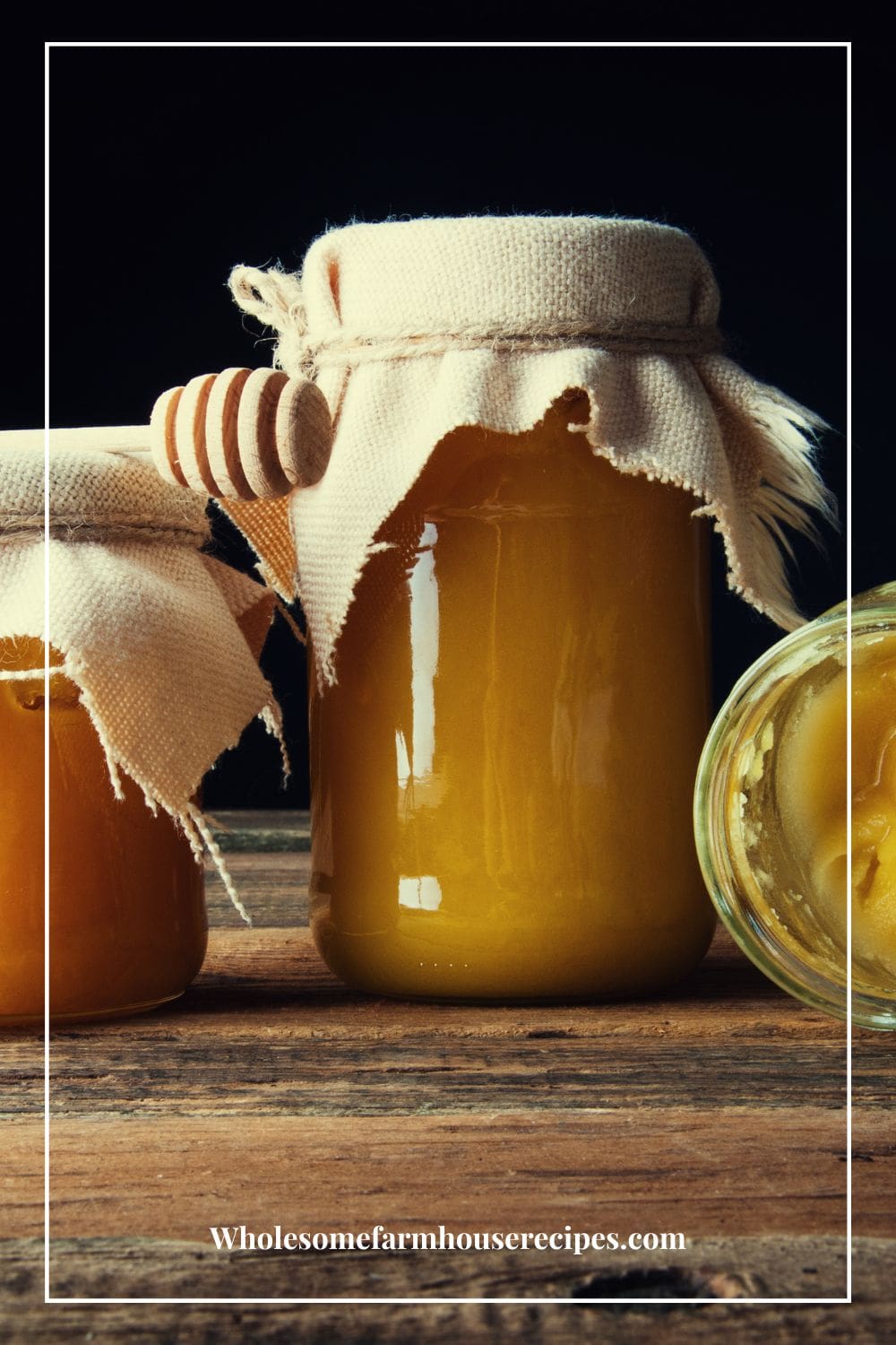 How to Make Whipped Honey all Natural Recipe - Wholesome Farmhouse Recipes